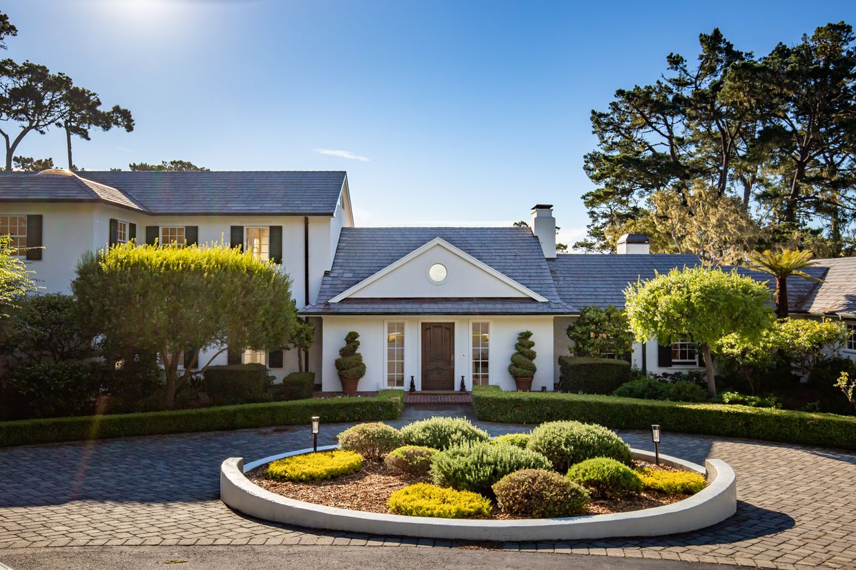 FIDE ET OPERA | Pebble Beach Vacation Home Detail - Seven Bed / Seven ...